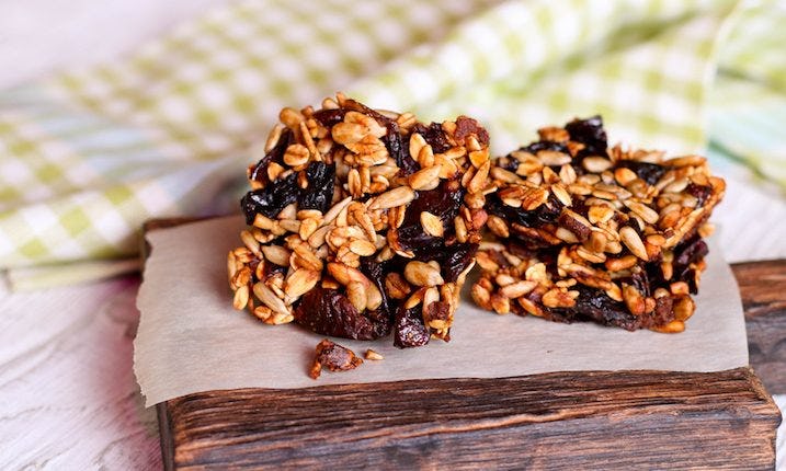 Healthy Snacks That Are Perfect For Your March Madness Party