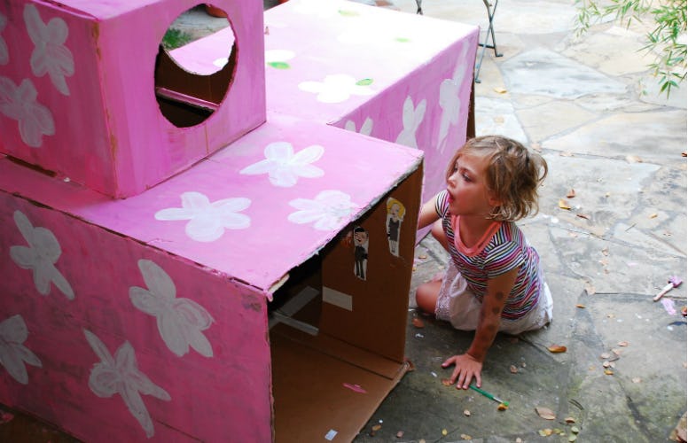 How An Architect Would Build A Cardboard Fort
