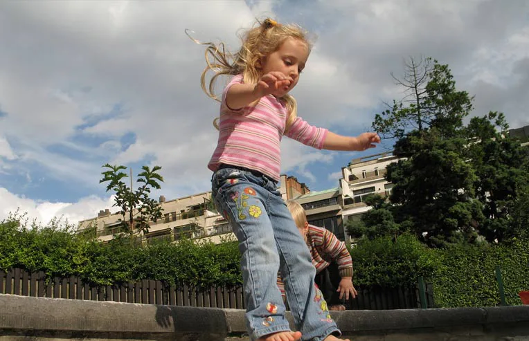10 Steps To The Backyard Sandbox Of Your Kid's Dreams