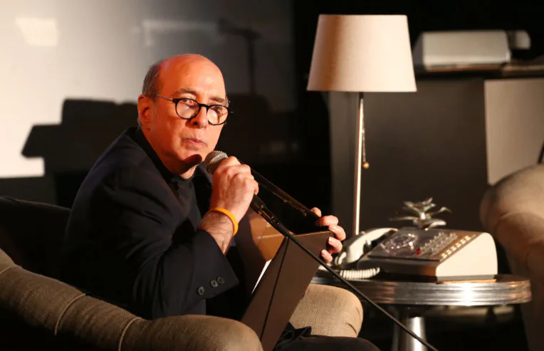 Jonathan Katz of the iconic show Dr. Katz takes our Fatherly Questionnaire