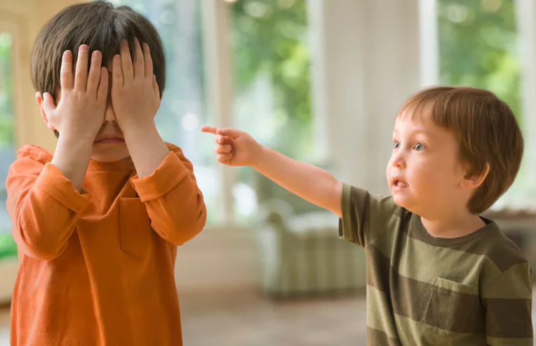 How to Discipline Multiple Children at the Same Time
