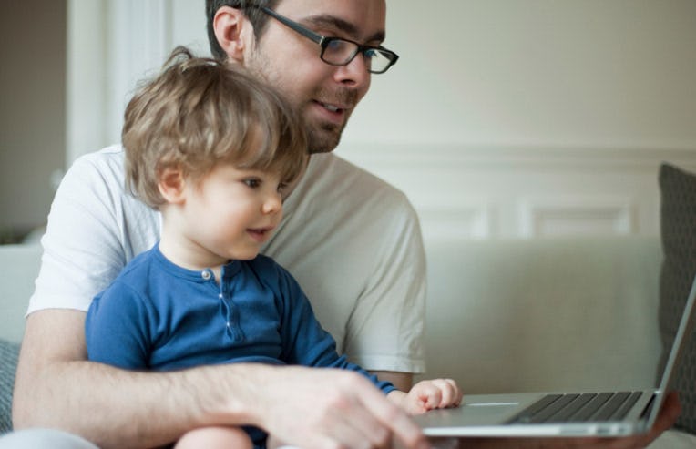 How and When to Introduce Children to Computers