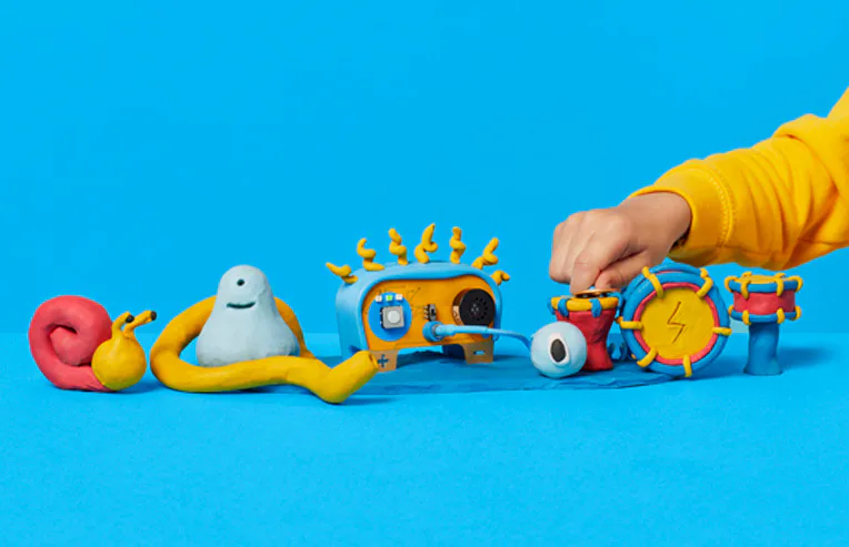 Dough Universe Is STEM Toy Play-Doh For Young Scientists