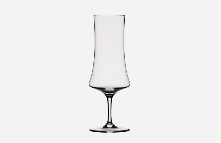 Best Type of Glass For Every Style of Beer Including Stouts, Ales & Lagers