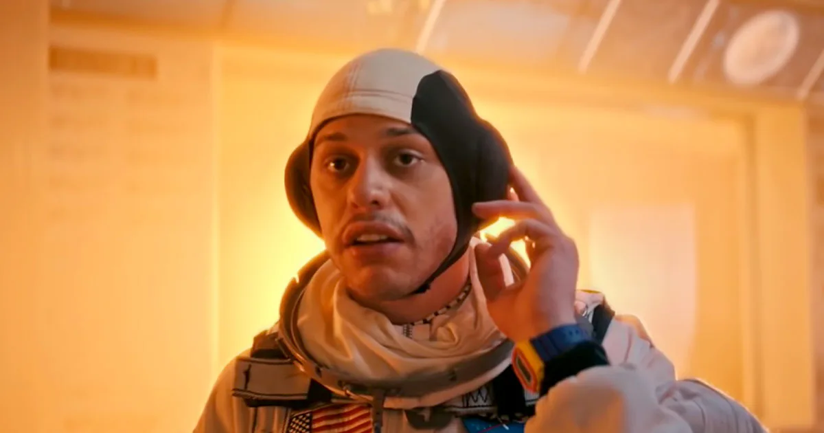 Pete Davidson's "Chad on Mars" Is the Only Musk-Watch New 'SNL' Sketch