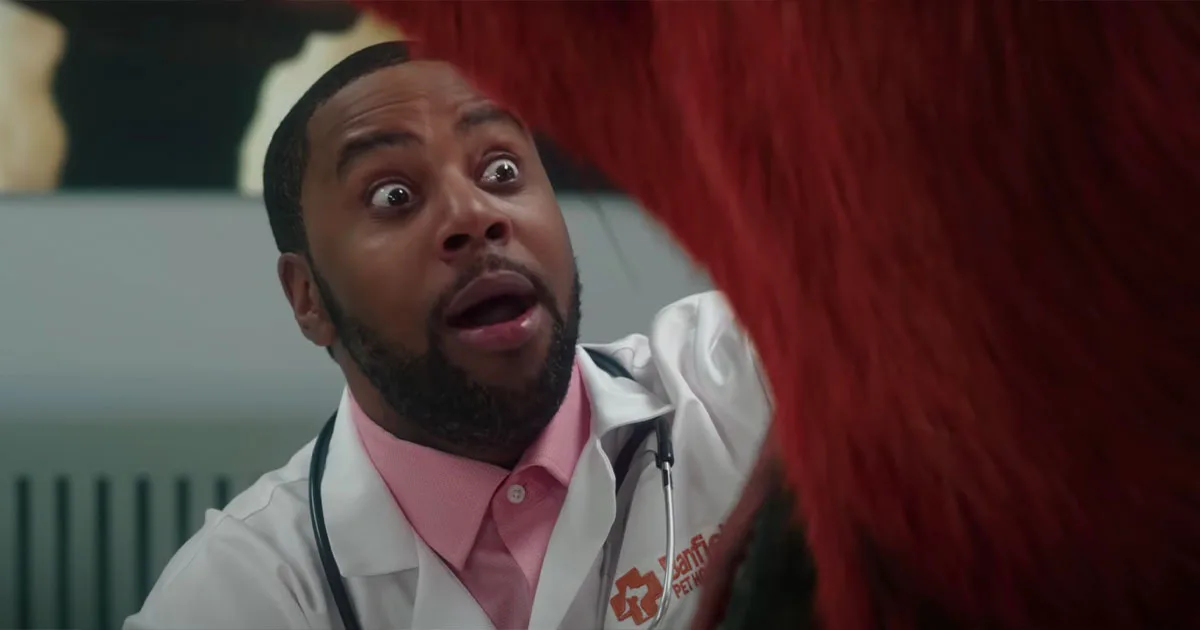 New Clifford Movie Trailer Is Big, Red and Terrifying