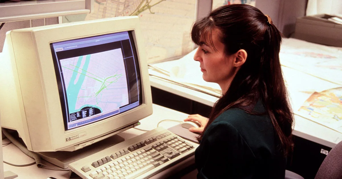 Internet Dialup on a Slow Computer: Windows 98 Simulator