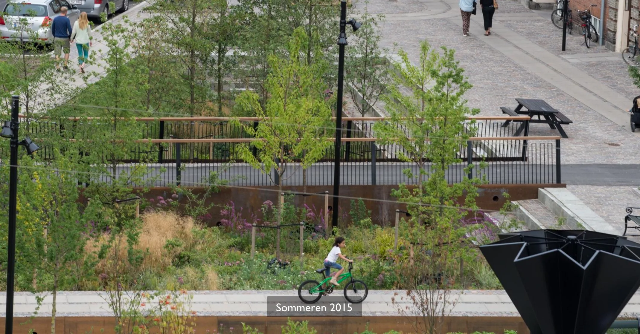 This Futuristic Urban Park Harnesses Energy From Bouncing Children