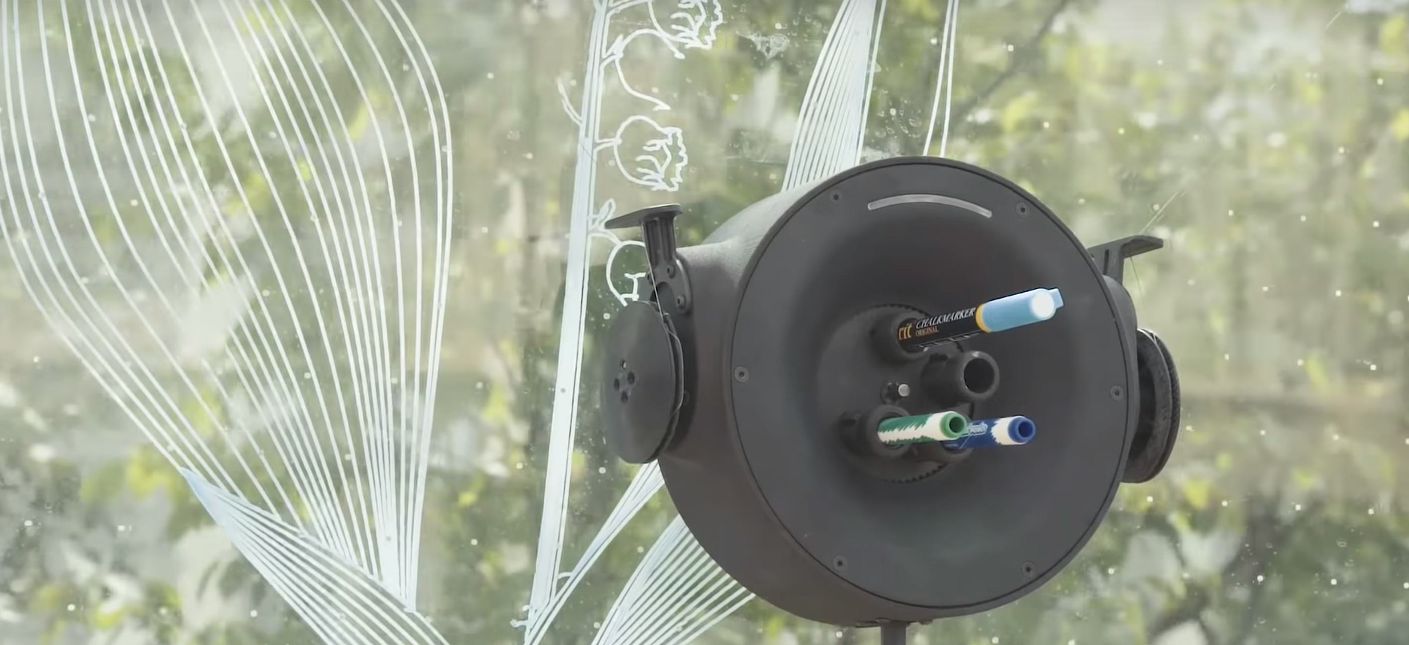 Watch the Scribit Robot Turn Your Wall Into a Work of Art