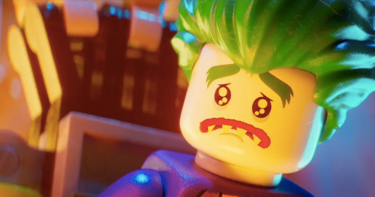 Joker Teaser Joaquin Phoenix As A Smiling Clown Makes The Skin Crawl joker-teaser-joaquin-phoenix-as-a-smiling-clown-makes-the-skin-crawl