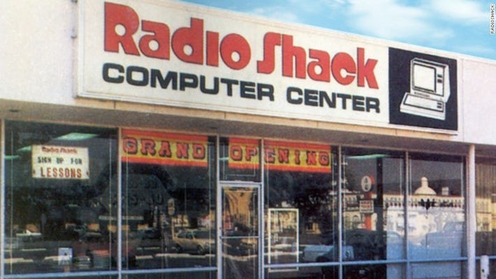 I Visited Closing RadioShack Locations and Bought Their Junk