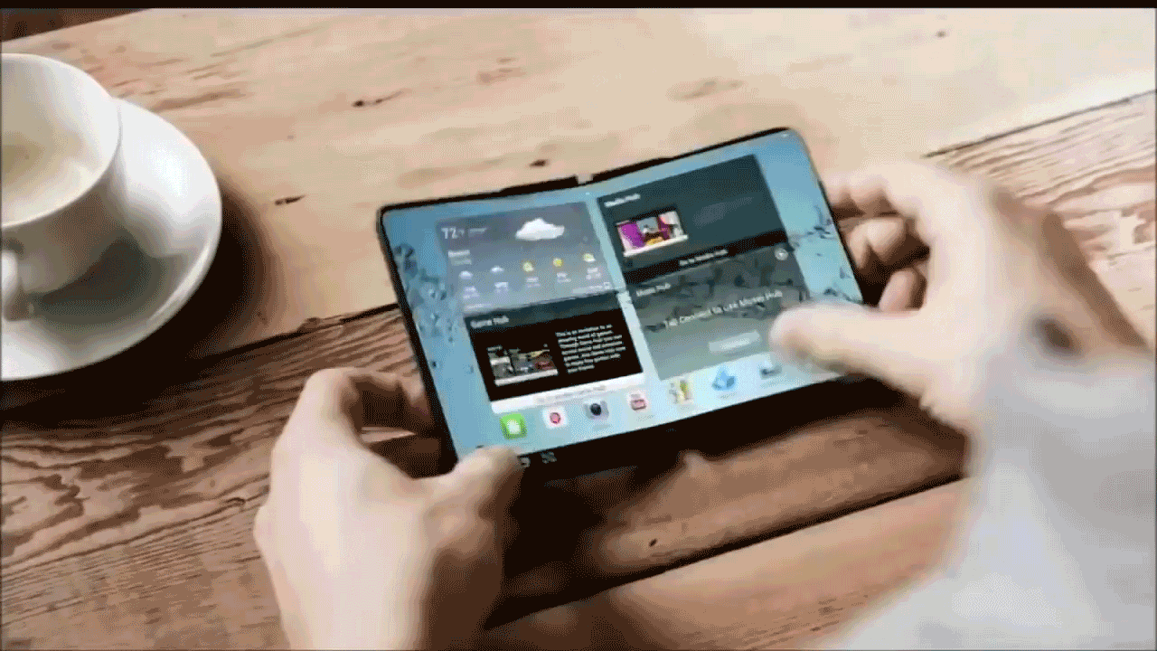Apple Foldable Phone: Future Smartphones Might Come With a Flexible Screen