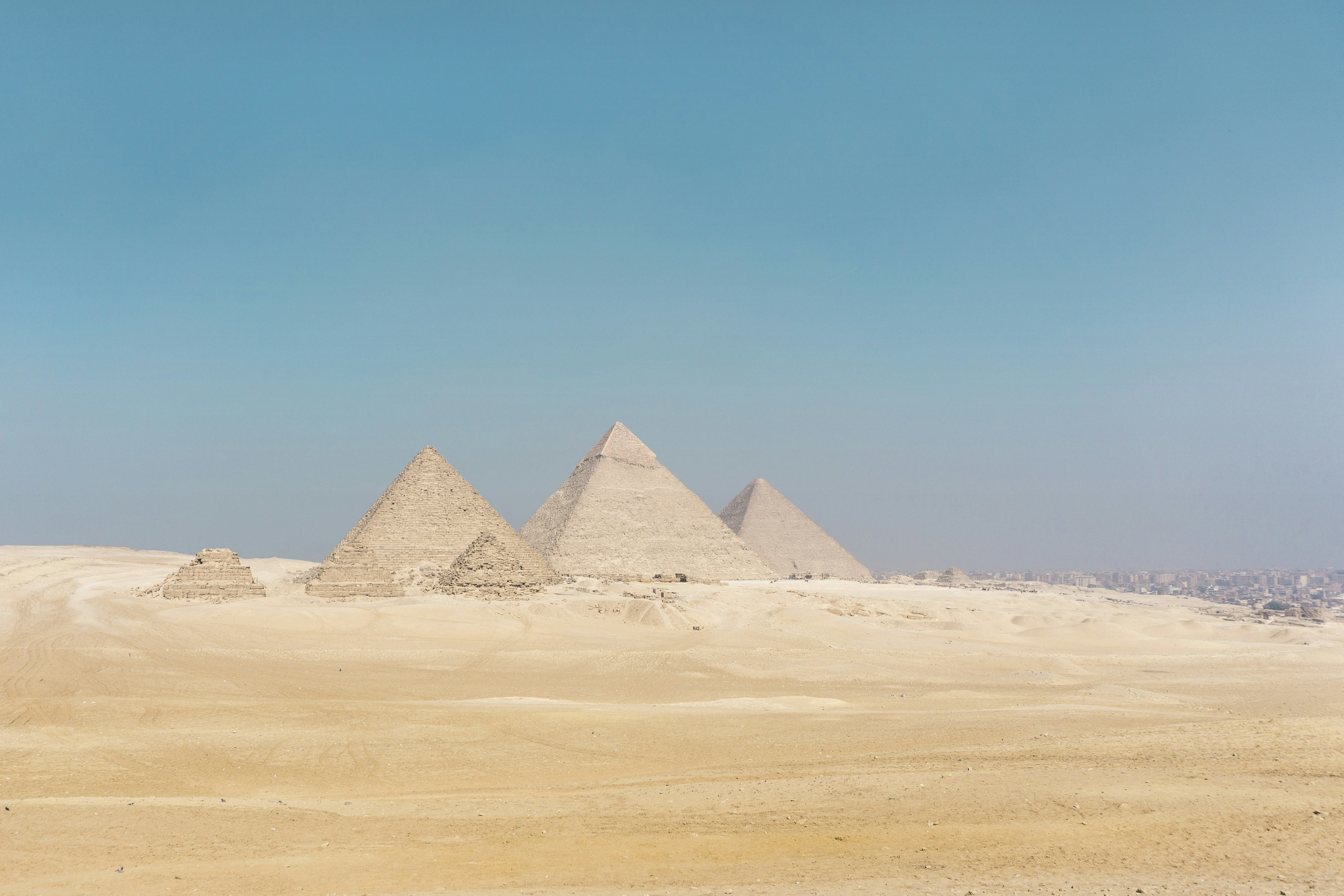 Archeologists May Have Finally Solved How Egyptians Built the Pyramids
