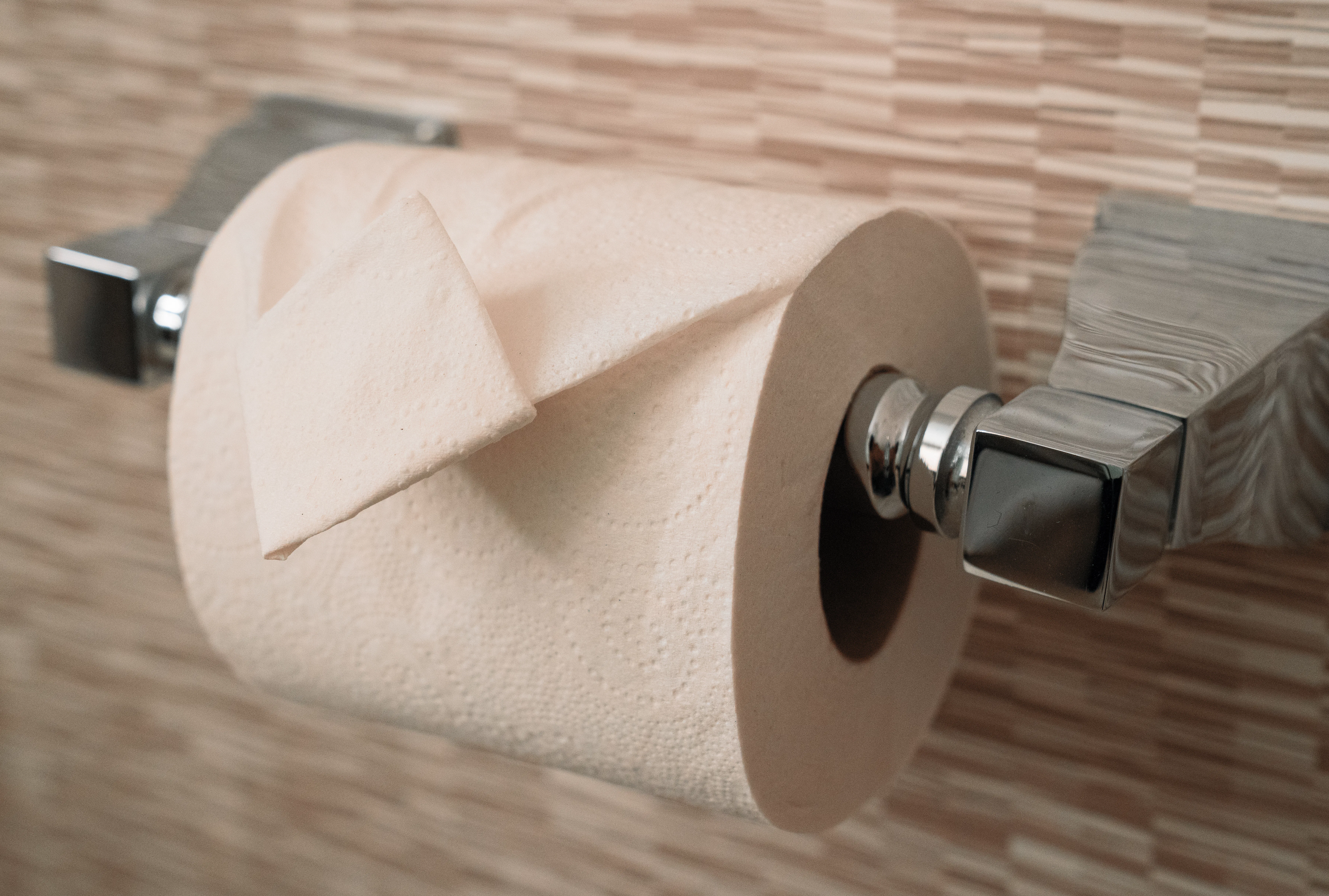 Fecal Transplants: "Super-Pooper" Donors Help Treat IBD, Chronic Diarrhea
