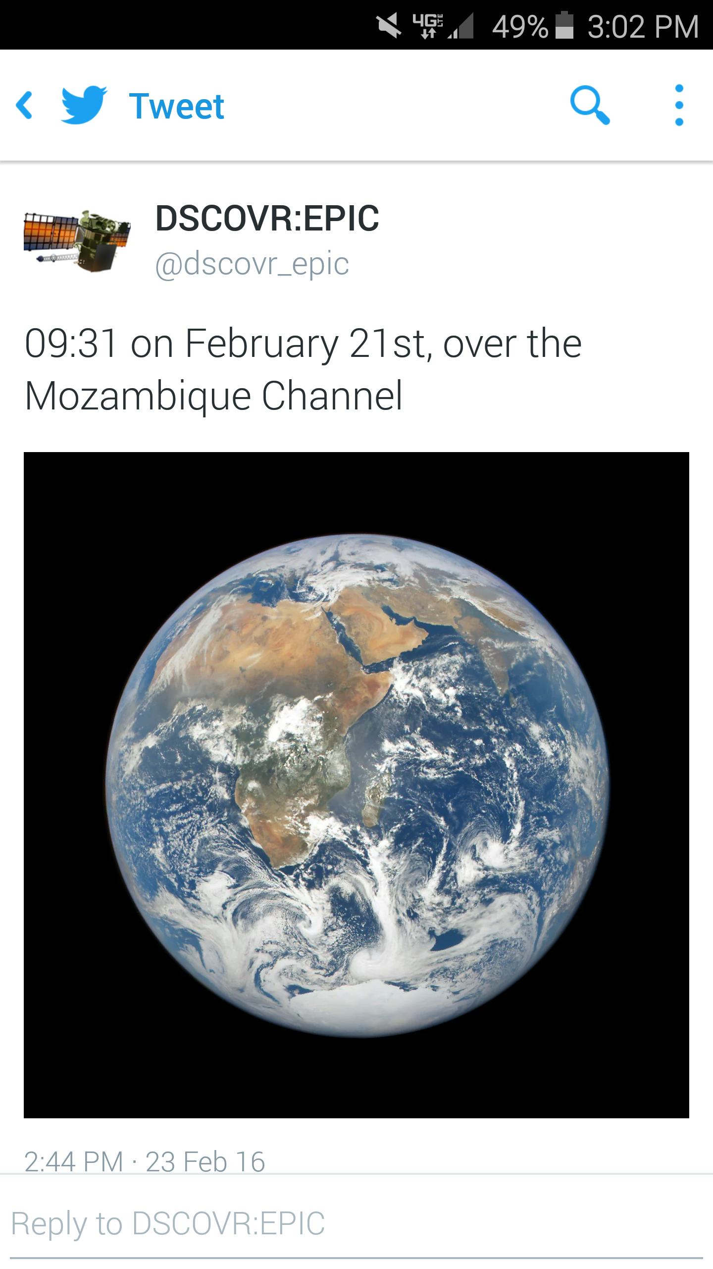 Get Pictures of the Earth Sent to Your Twitter Feed From a Million ...