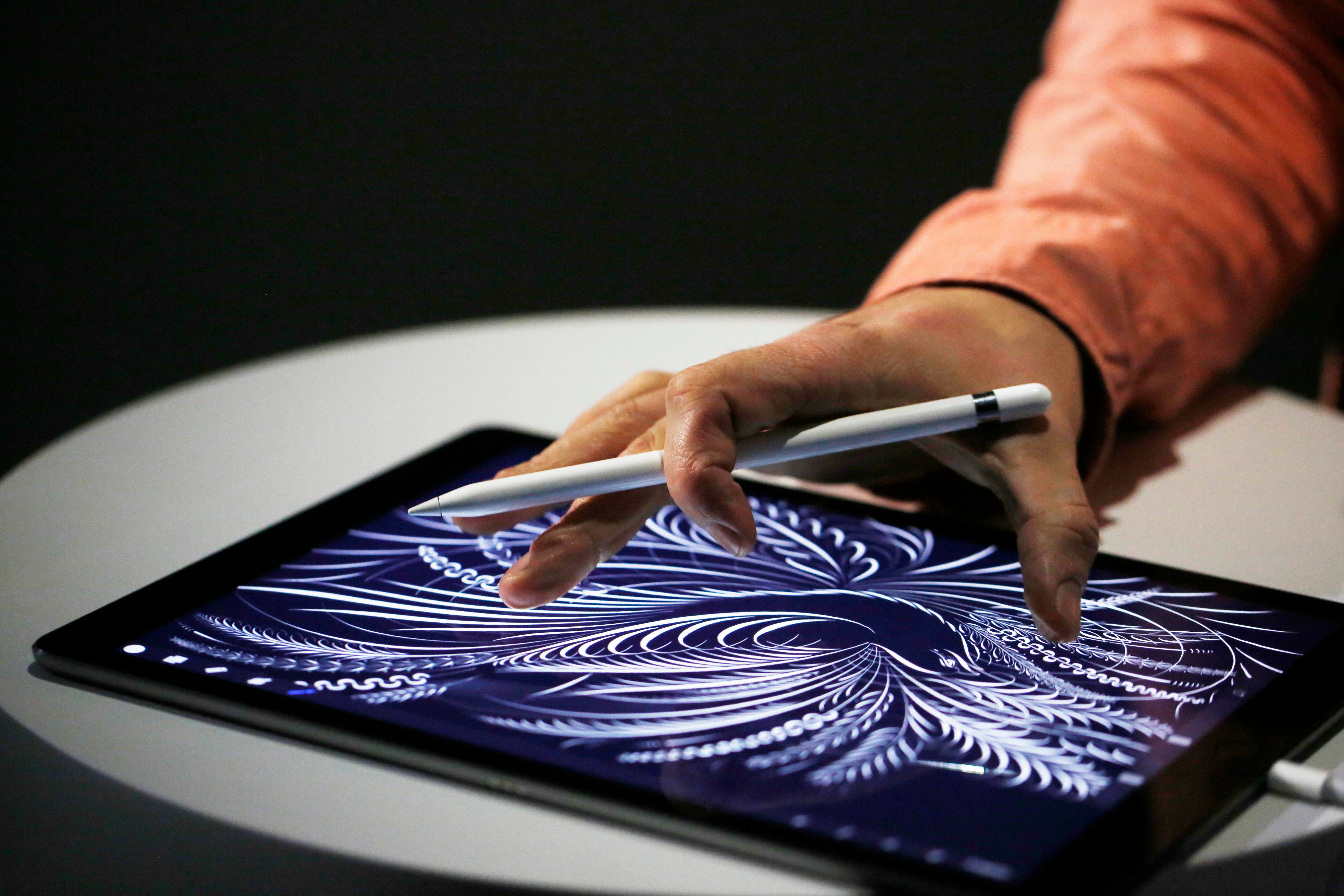 Don't Replace Your Laptop in 2016, Better Devices Are Just Around the ...