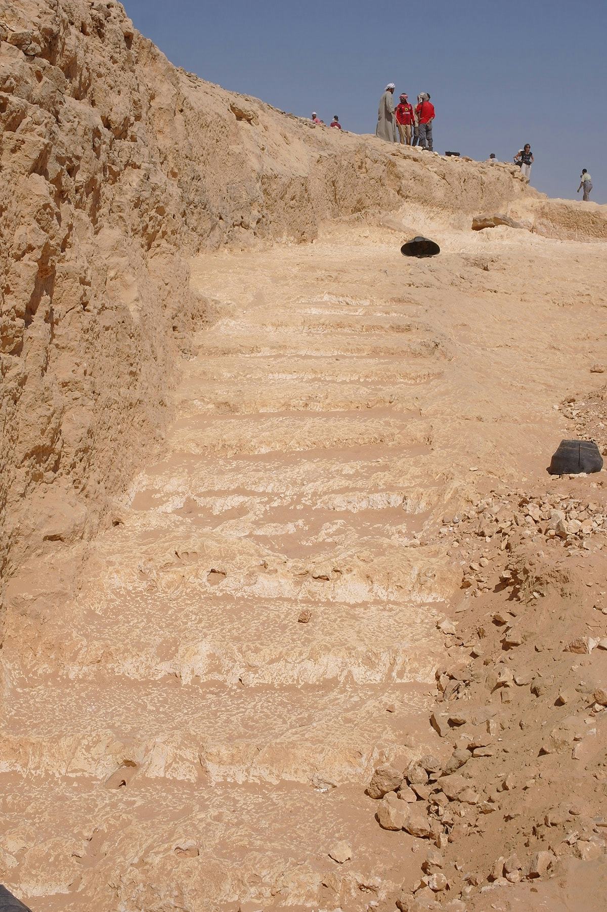 Archeologists May Have Finally Solved How Egyptians Built the Pyramids