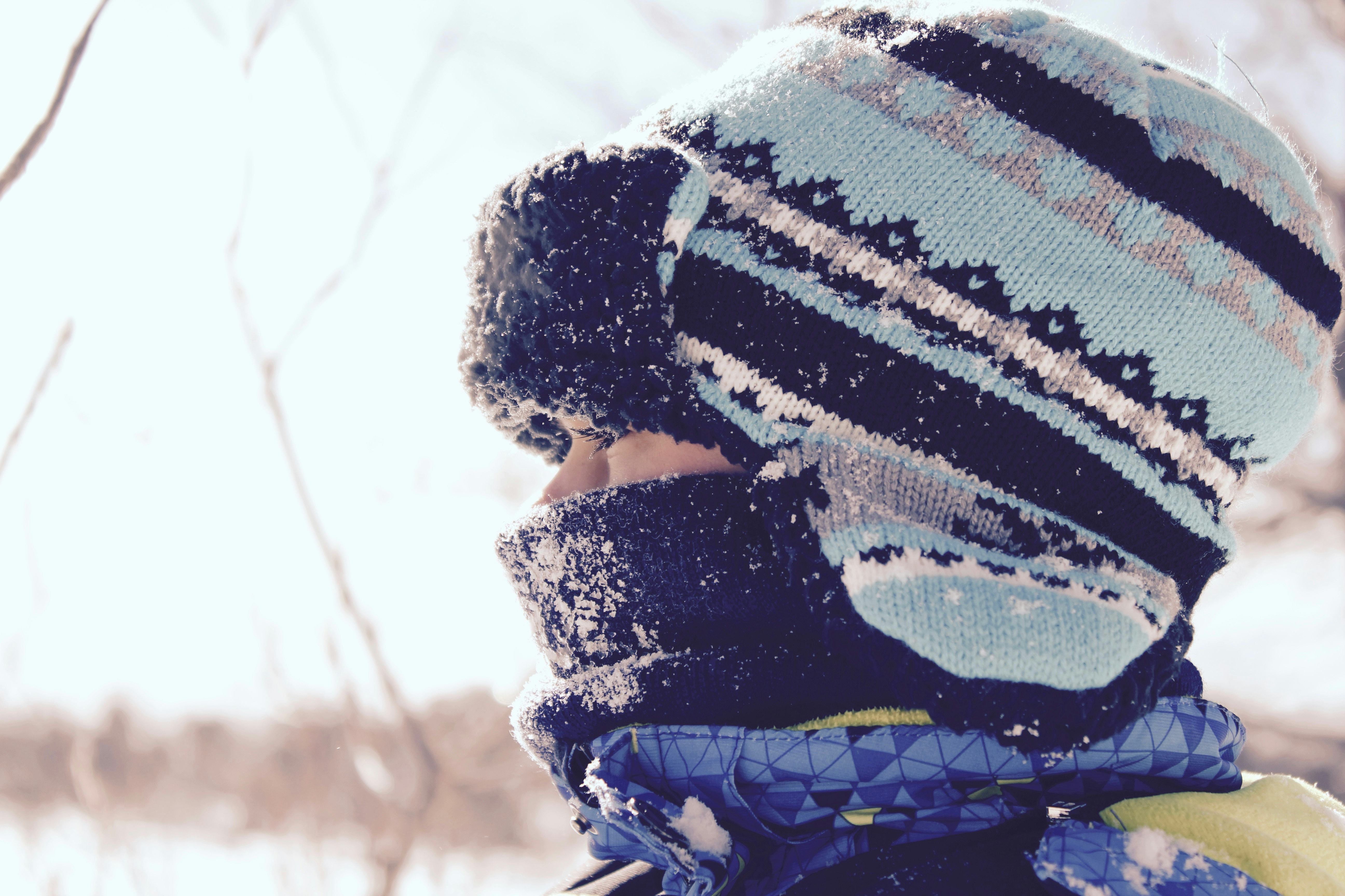 4 Science-Based Tips to Stay Warm When the Temperature Is Below Freezing