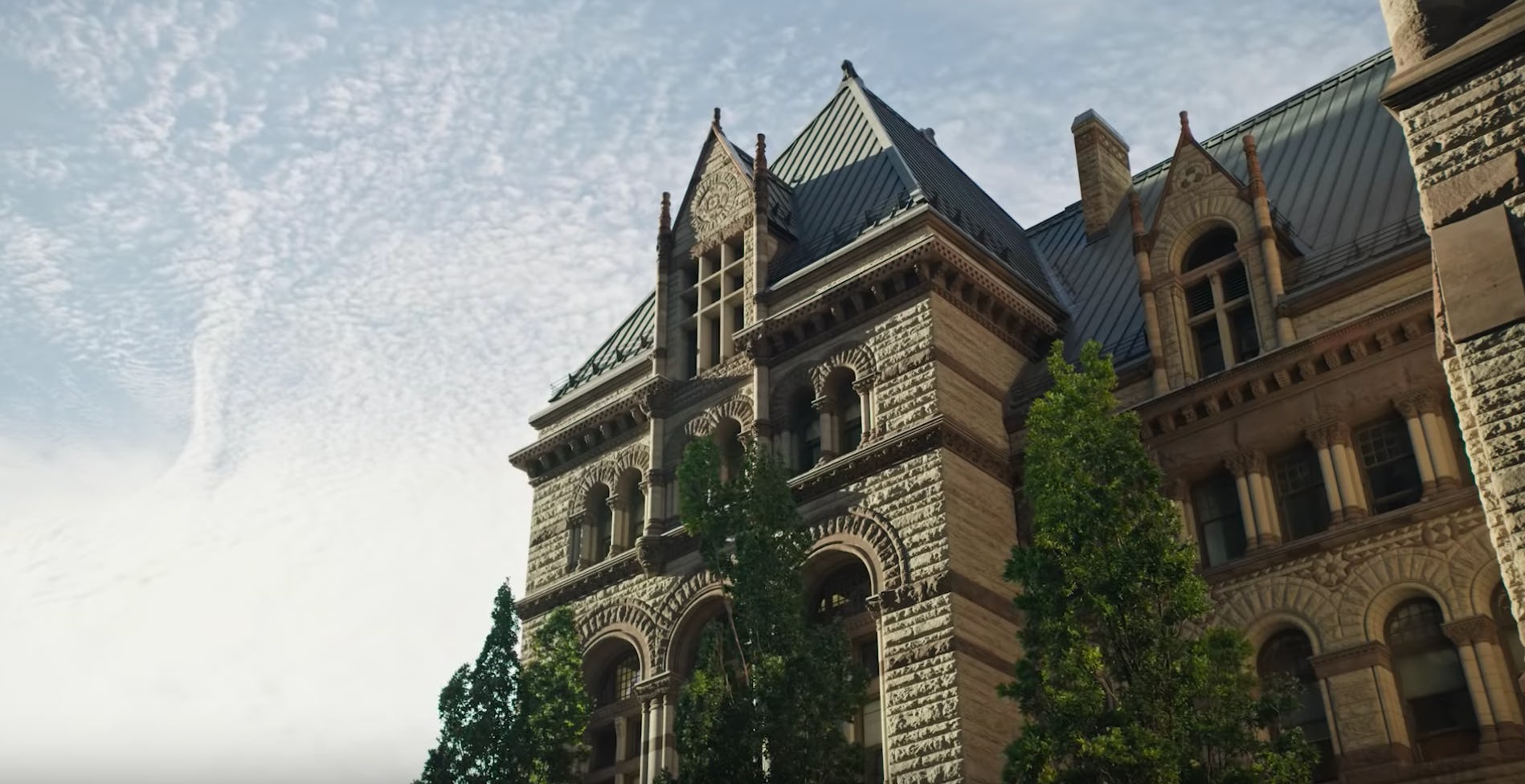 What Is Cohousing? How to Build a Smarter City Without Tech