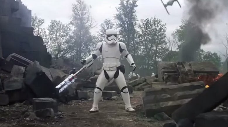 The Stormtrooper Gun From a 'Force Awakens' Trailer Drove the Internet Nuts