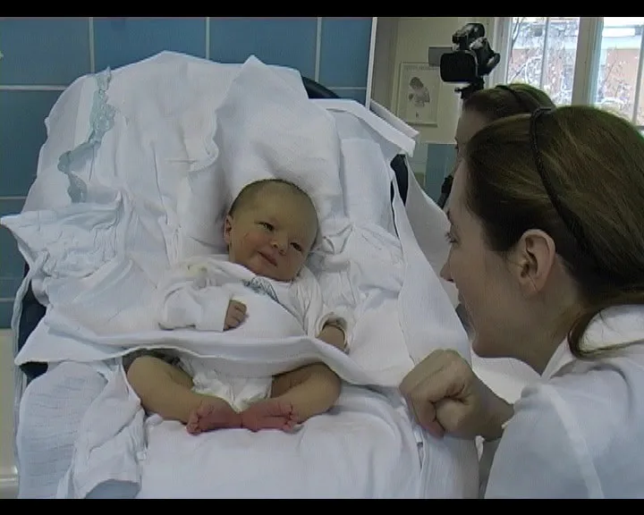 Are Baby Smiles Real or Just a Reflex? A Newborn Psychologist Weighs In