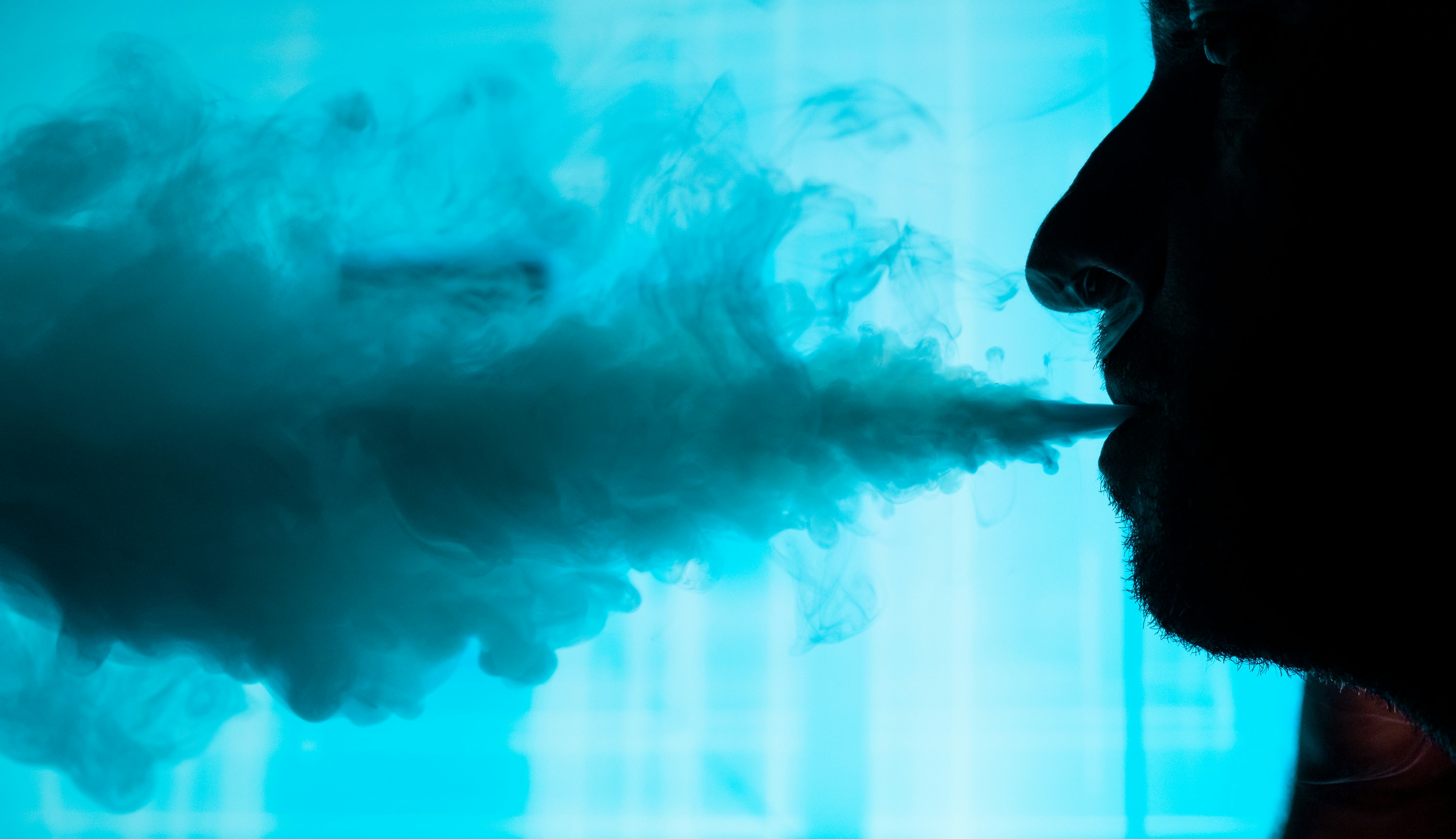 After three years, vaping's toll on the lungs finally starts to emerge