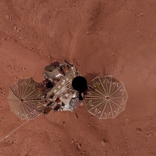 InSight Lander Prepares for Harrowing Descent to the Surface of Mars