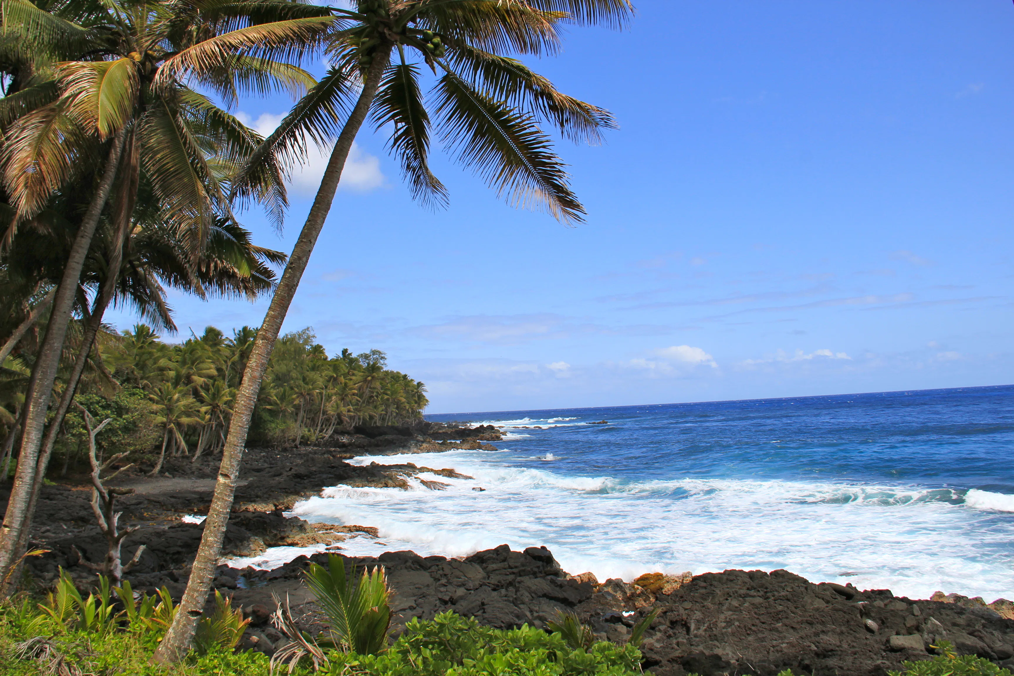 Kapoho Bay Before and After: Hawaii's Vacationland Is Latest Kilauea Victim