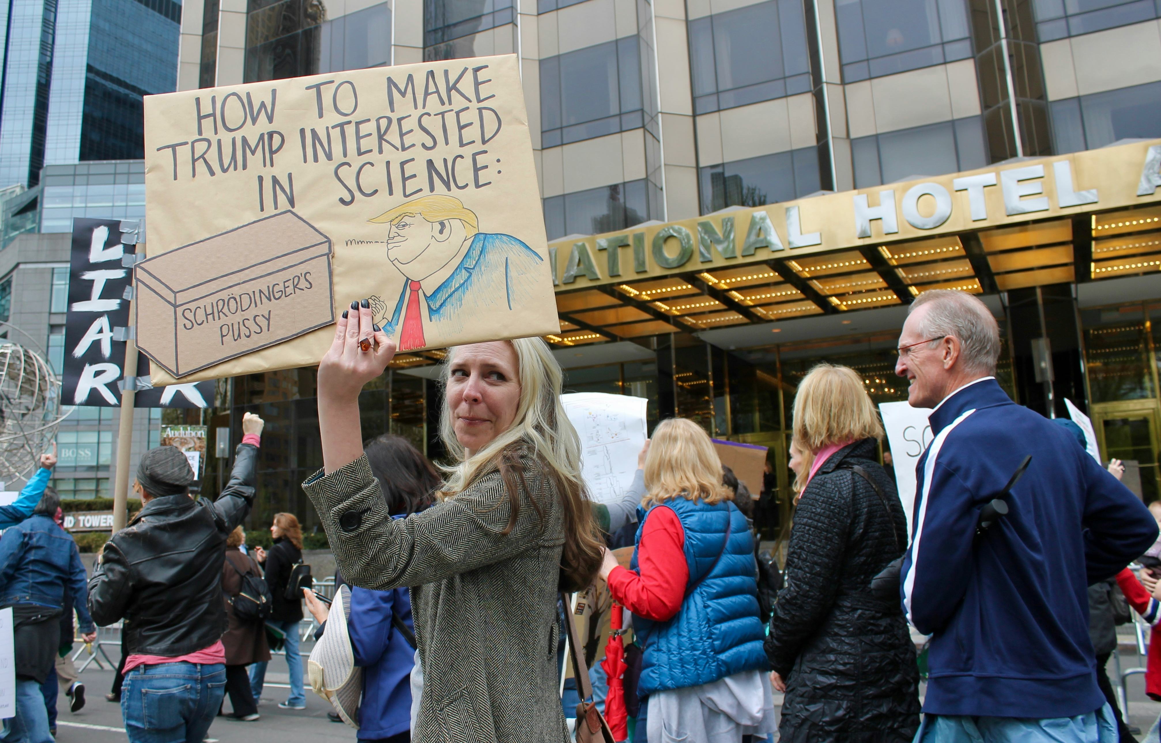 Best March for Science Signs That Will Make You Laugh