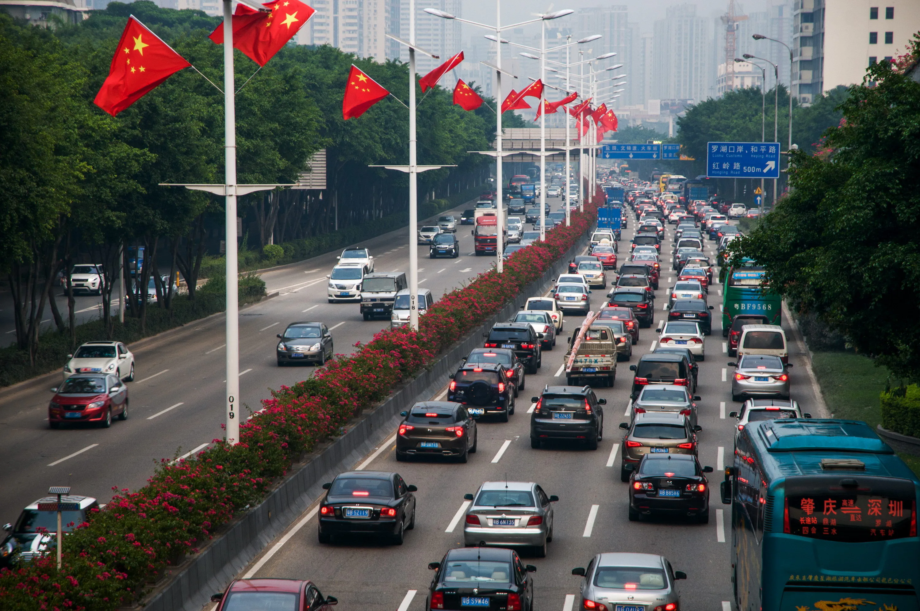 China's Shenzhen City Is the First with a Totally Electric Bus Fleet