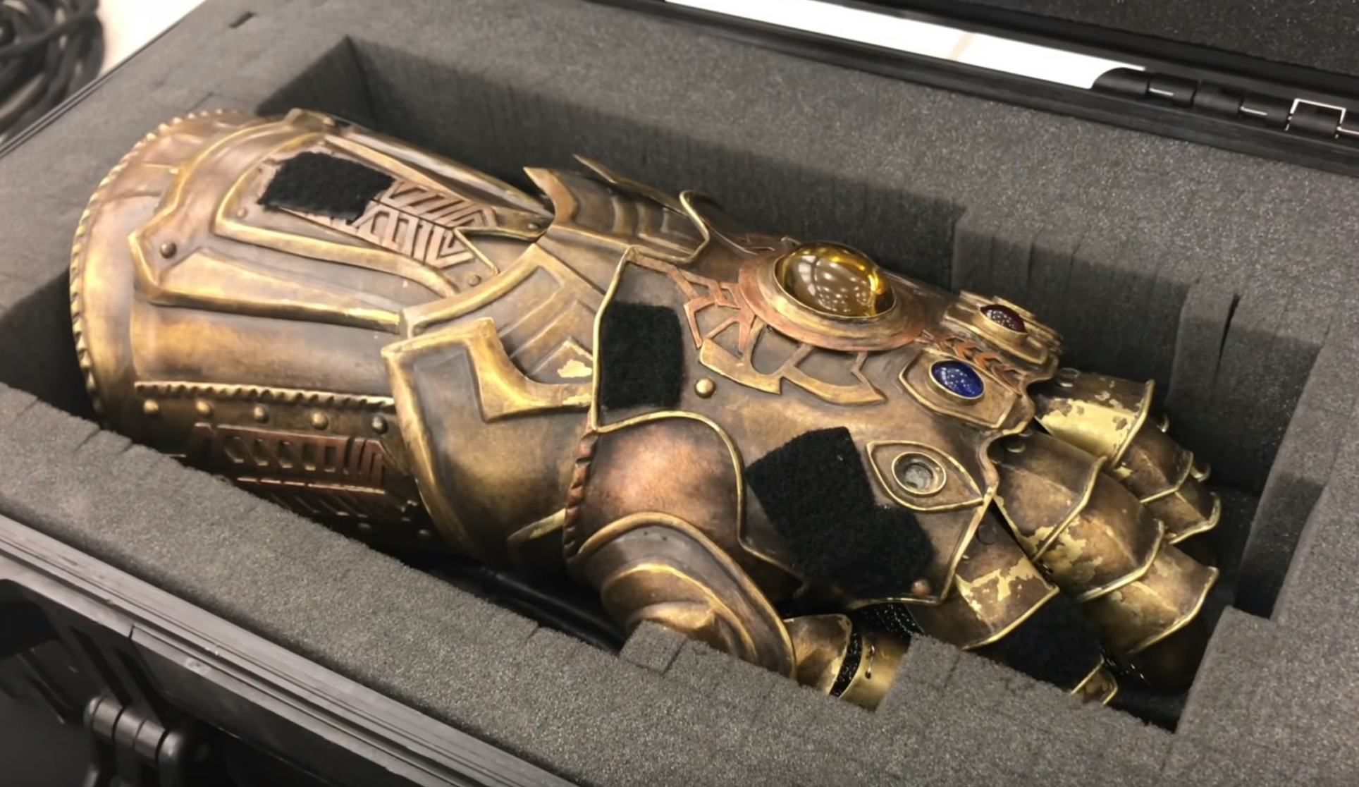 ‘Infinity War’: Josh Brolin’s Gauntlet Prop Is More Terrifying in Real Life