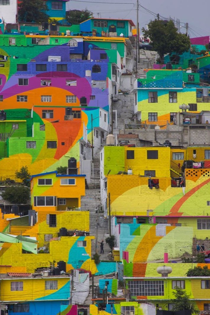 Palmitas, Mexico Has a Glorious 452-Home Mural