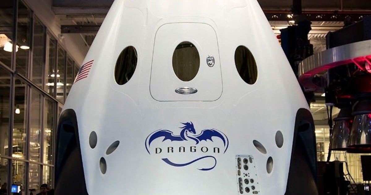 SpaceX: Elon Musk Shares Video of Dragon Leaving the Space Station SpaceX: Elon Musk Shares Video of Dragon Leaving the Space Station