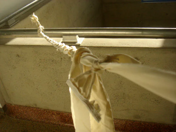 How Three California Prisoners Climbed to Freedom on a Bedsheet