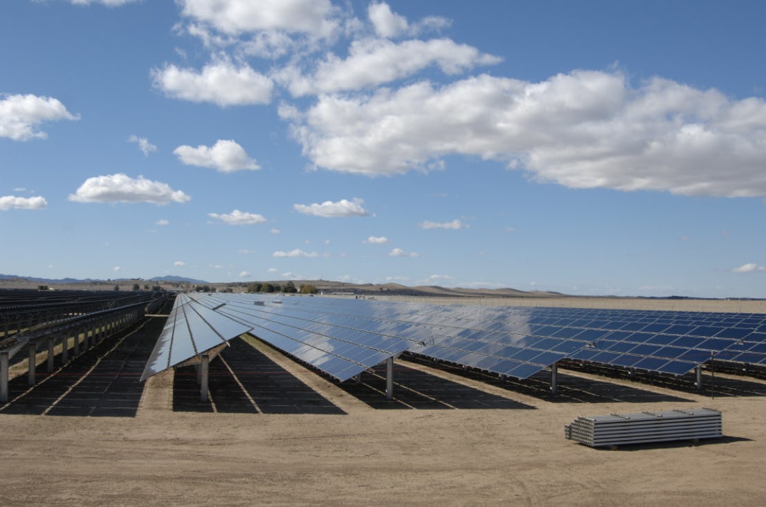 Here Are the World's 6 Largest Solar Farms From India to California