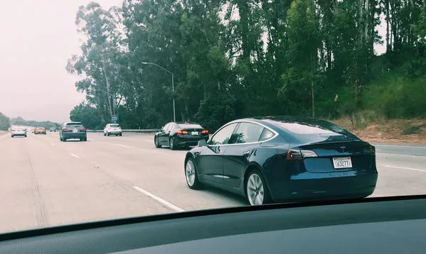 Tesla Electric Cars Are Beating Big Auto's EVs in This Crucial Stat