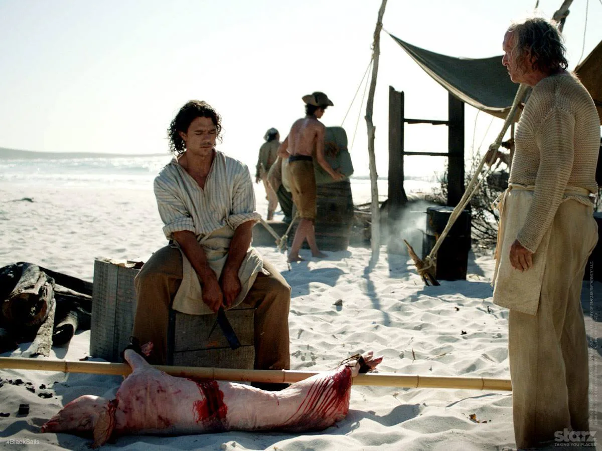 Luke Arnold Says Silver Will Be The Center of 'Black Sails' Season 4