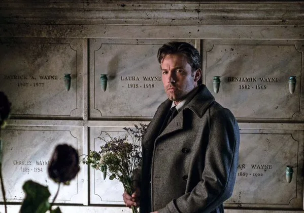 Does Alan Wayne's Tomb Mean the Court of Owls Are in 'Batman v Superman'?