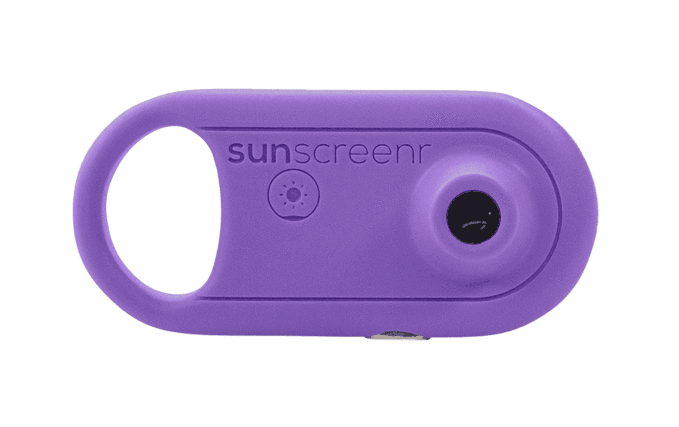 The Sunscreenr Promises to Show Exactly Where You Need to Apply More SPF 50