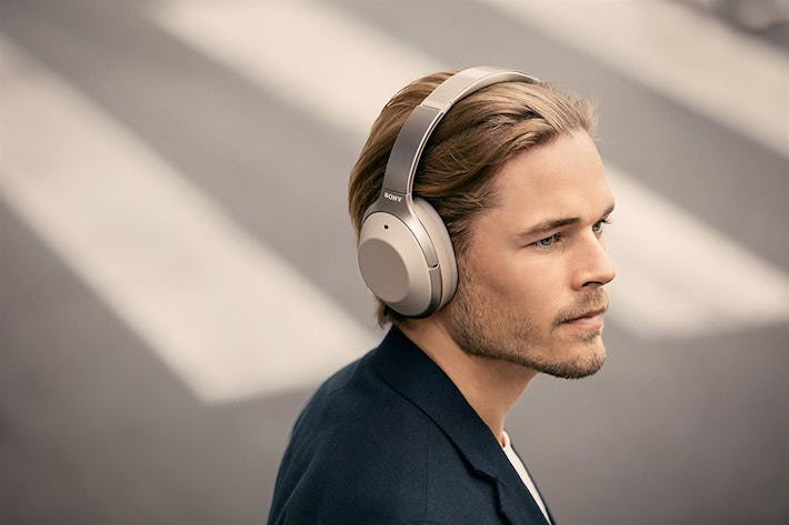 5 High-End Gadgets That Will Be on Every Tech Die-Hard's End of Year List