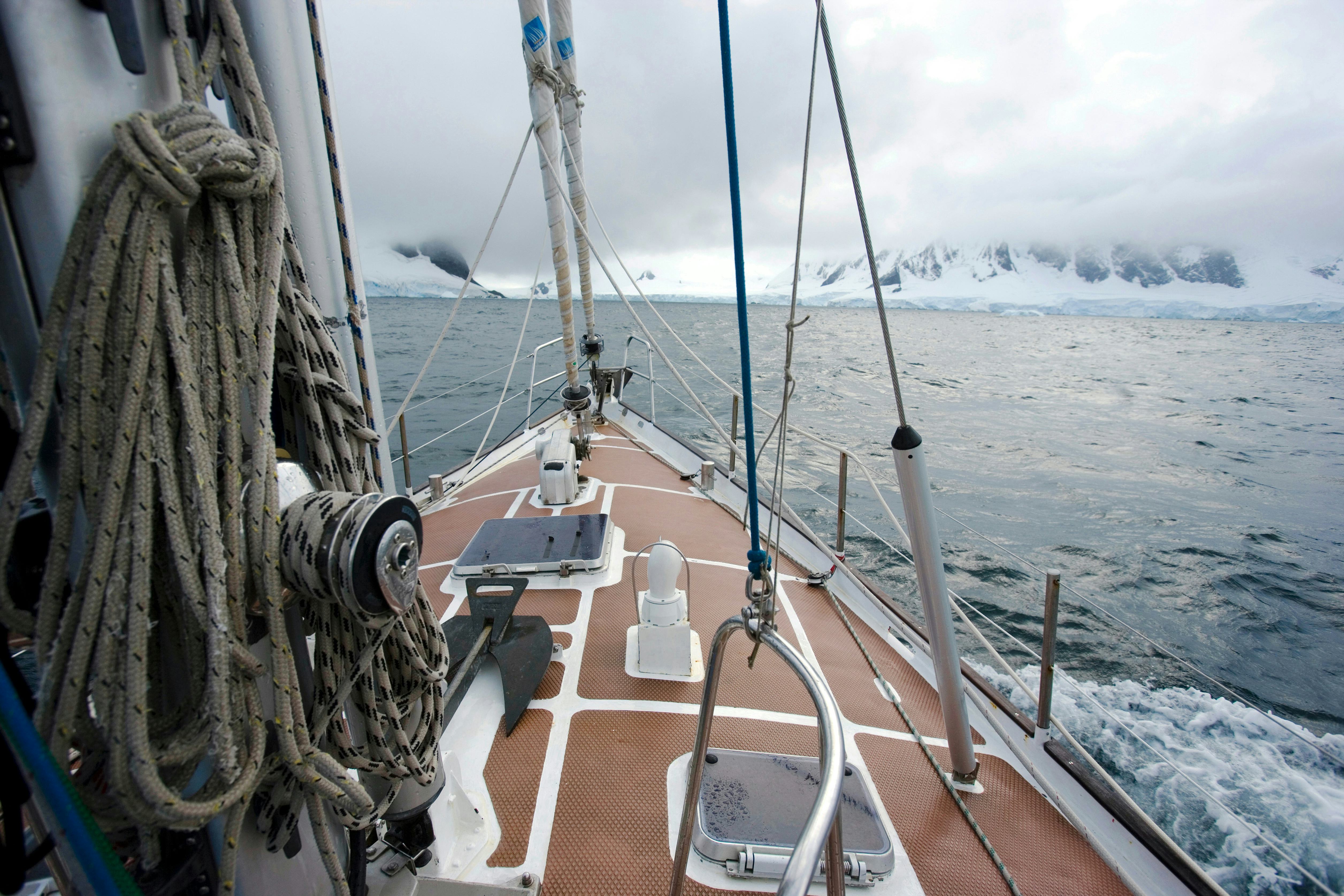 Chilean plane goes missing over “roughest water” on the planet