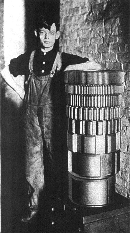 Thaddeus Cahill's Telharmonium: The World's First Electronic Synthsizer