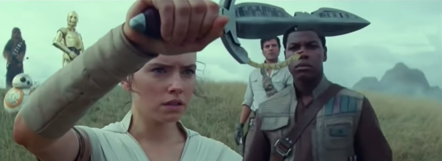 'Star Wars 9' leaks: "Sith Dagger" trailer teases how Rey finds Palpatine