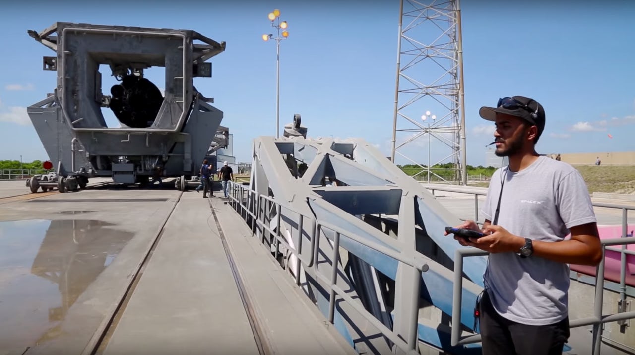 SpaceX Offers Interns 'The Coolest Place to Work'