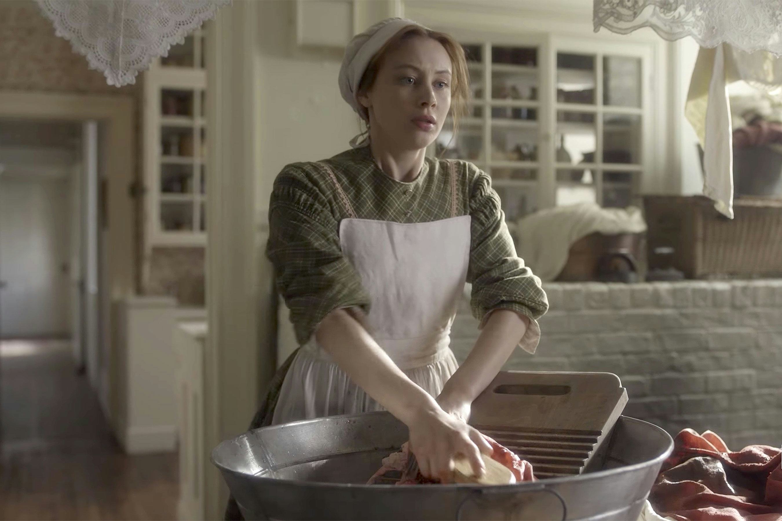 What Netflix's 'Alias Grace' Teaches Us About the Mysteries of ASMR