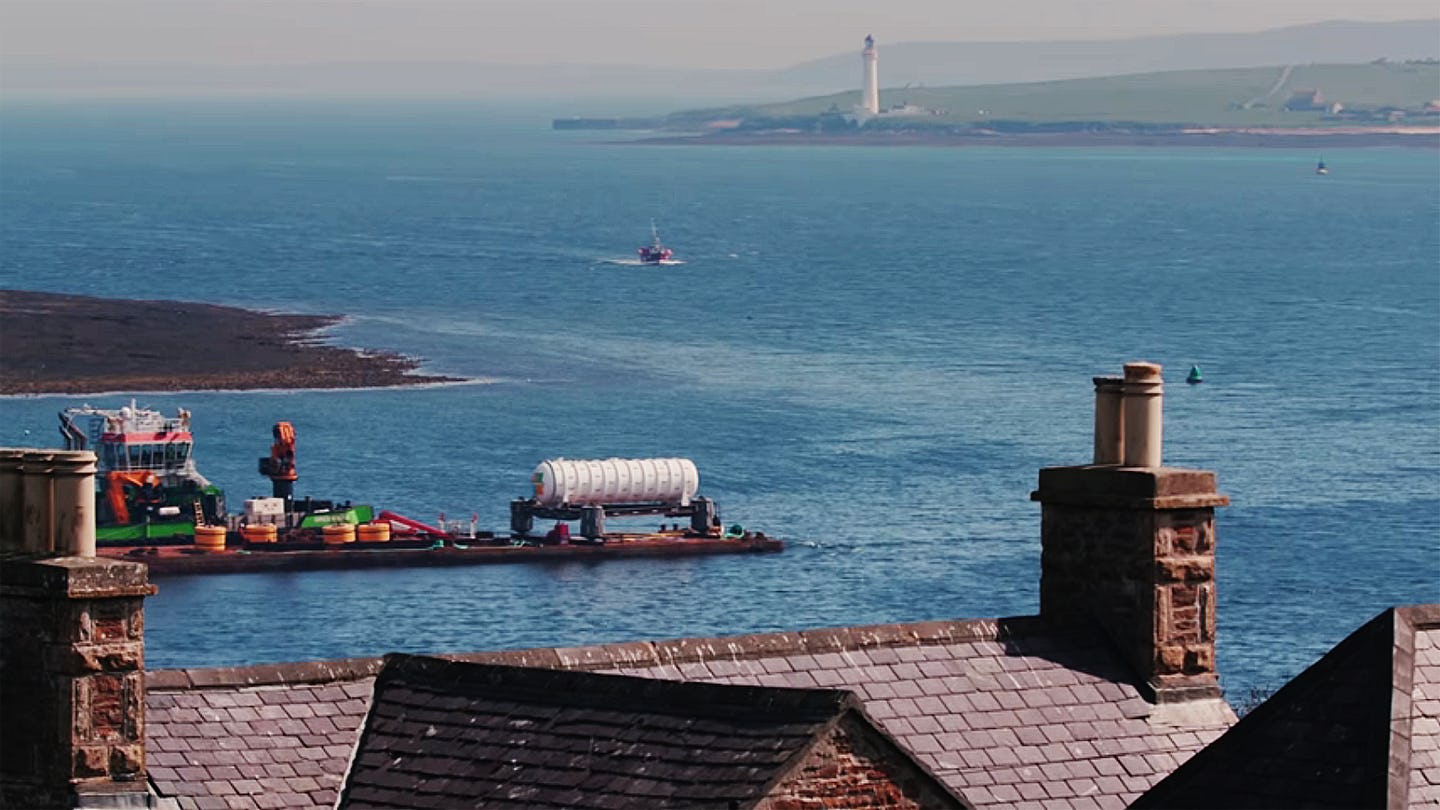 Microsoft Undersea Data Center Can Survive EMP Bomb, Space Weather