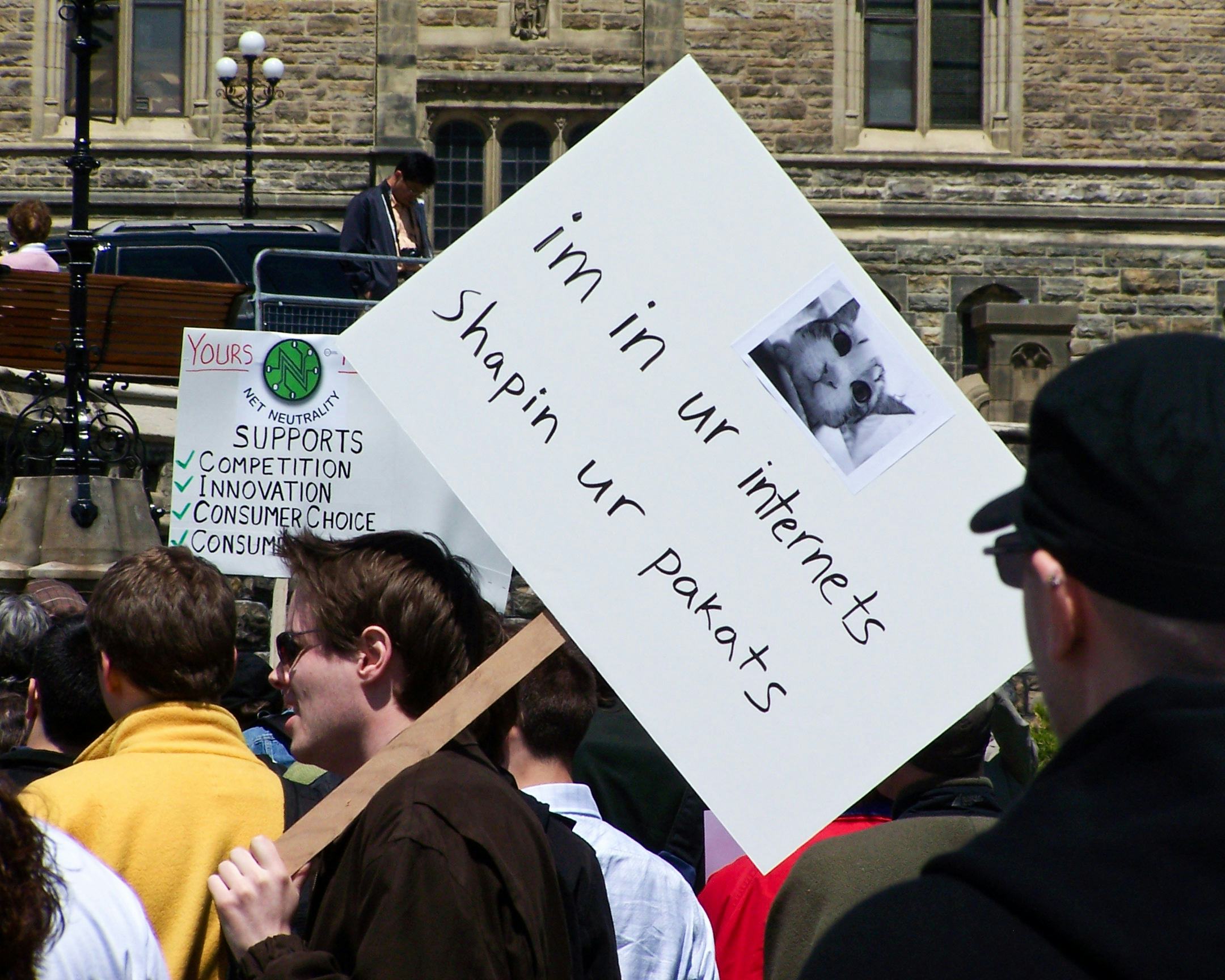 10 Signs Perfect for the Net Neutrality Protests Today