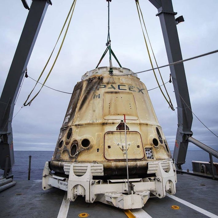 SpaceX Will Only Launch Reused Dragon Capsules to ISS