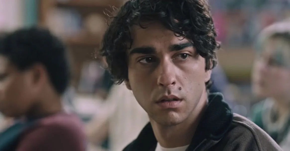'Hereditary' Spoilers: Alex Wolff Talks That Terrifying Desk Scene