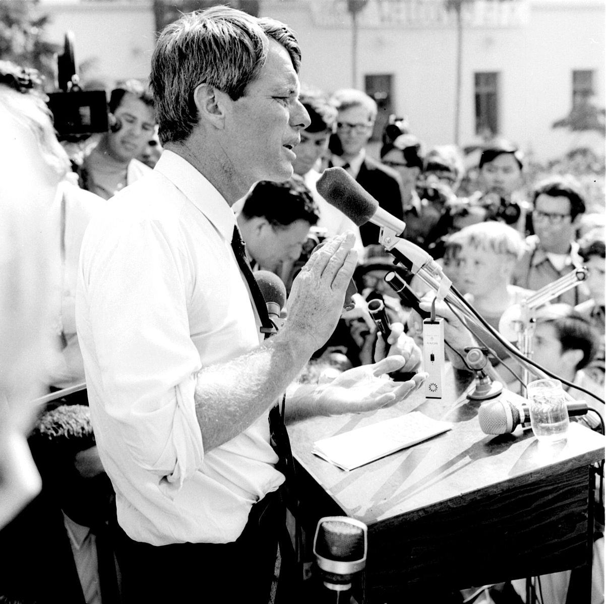 Robert F. Kennedy: New Assassination Details Revealed in Medical Analysis